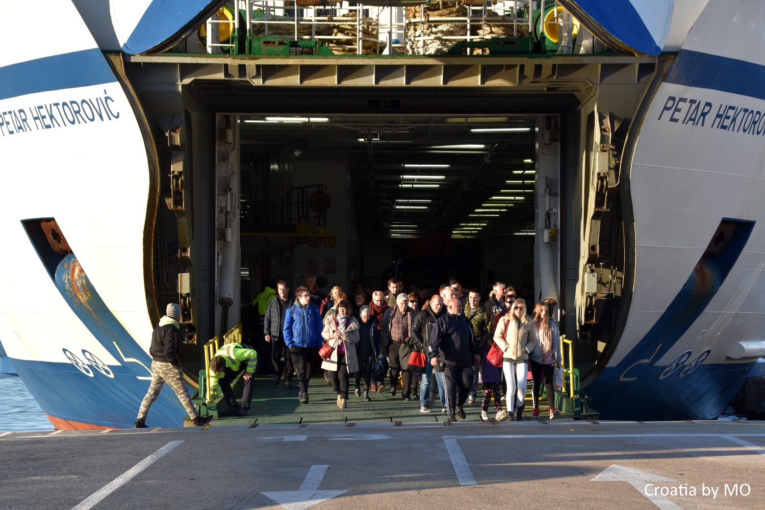 „Splitska Luka“ – der Hafen von Split – Dalmatien-Online